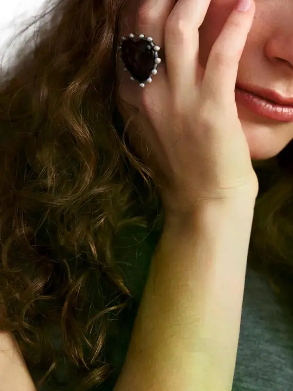 POISON DROP LAB Heart-shaped Quartz Cocktail Ring