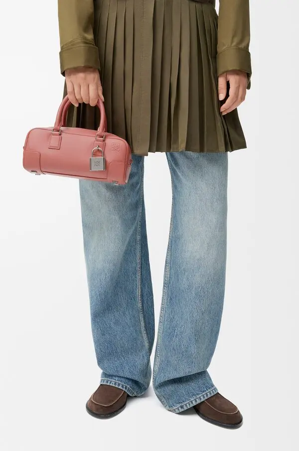 Loewe Amazona 23 Cropped Bag