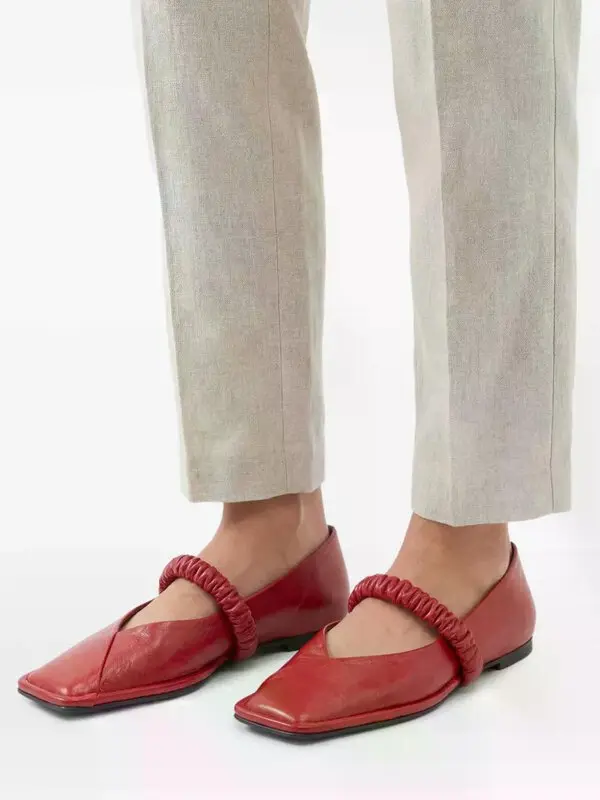 ALOHAS Square-toe Ballerina Flats - Red