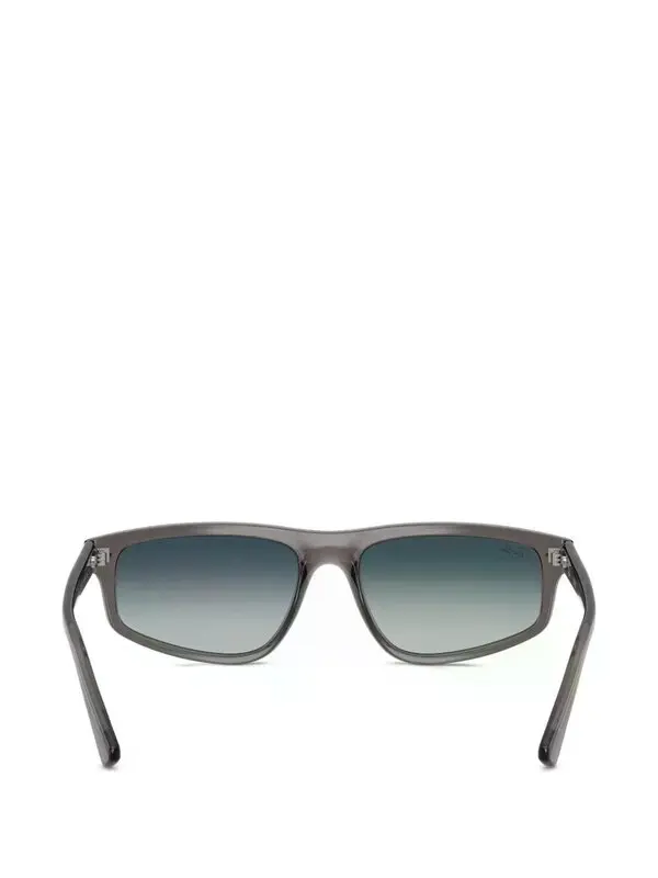 Ray-ban Rectangle-frame Sunglasses - Grey