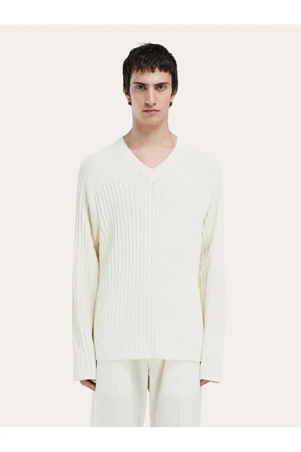 FERRAGAMO Lightweight V-neck Sweater - Natural