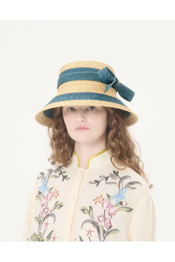 Valentino Garavani Vlogo Signature Straw Bucket Hat - Blue