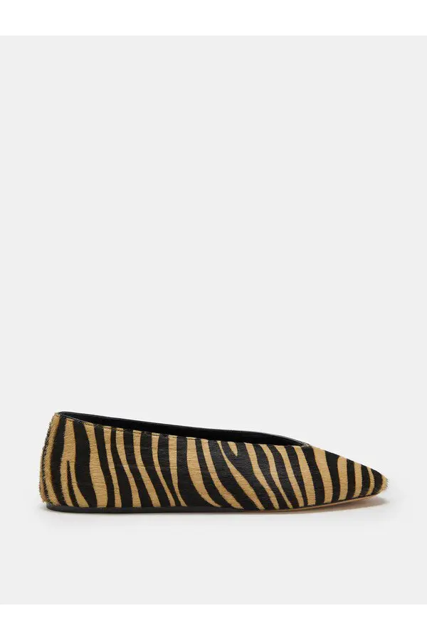 Le Monde Beryl Luna Zebra Calf Hair Slipper - Natural