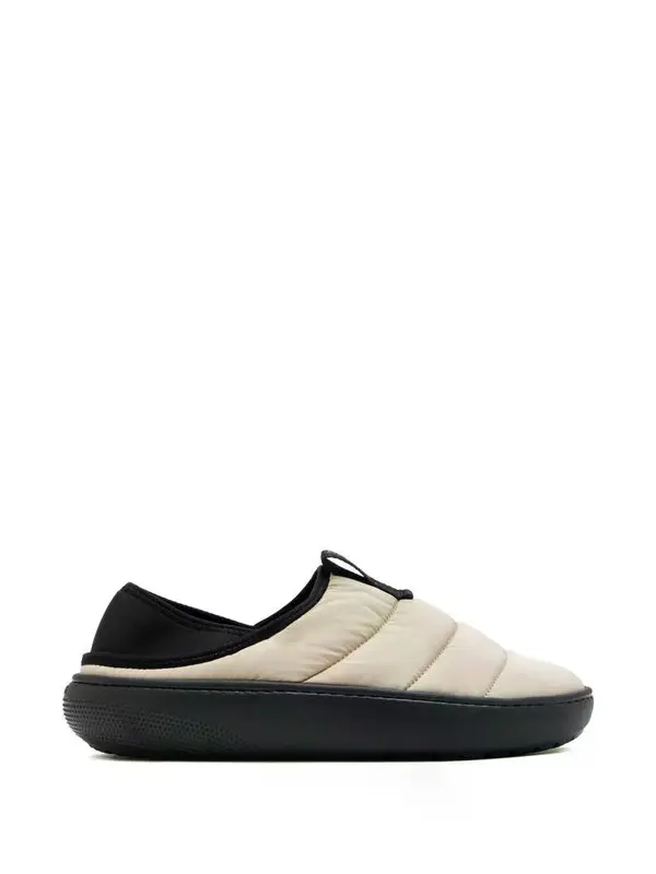 CROCS Puff Moc Sneakers