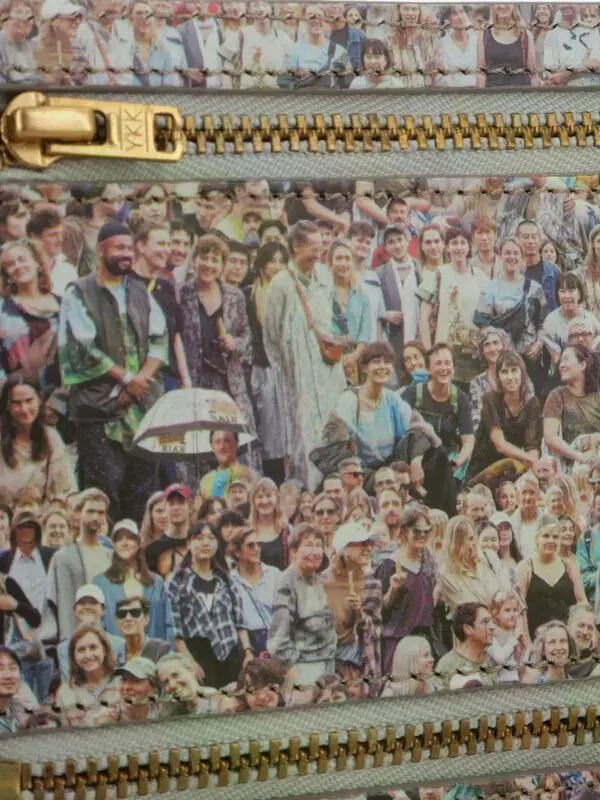 BLESS Faces-print Clutch