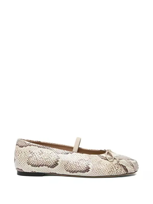 STUART WEITZMAN Prima Bow Ballet Mary Jane