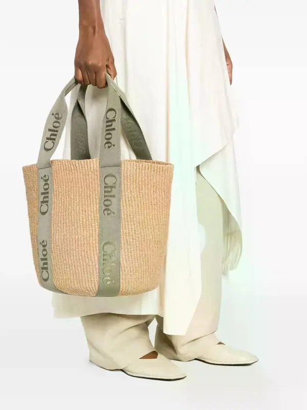Chloé Logo-strap Tote Bag - Neutrals