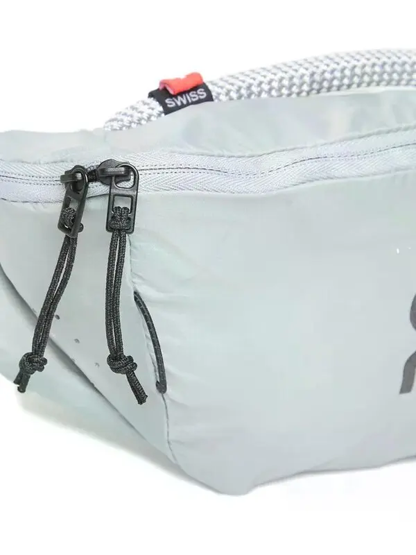 On Zip-fastening Belt Bag