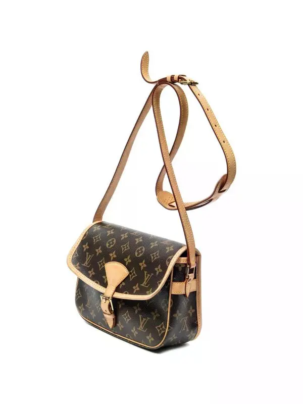 LOUIS VUITTON Crossbody Bag