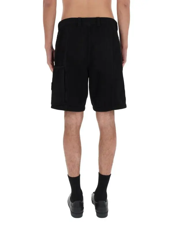 Stone Island Cargo Shorts With Logo Patch - Black