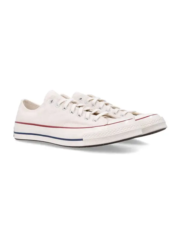 CONVERSE Low Top Sneakers