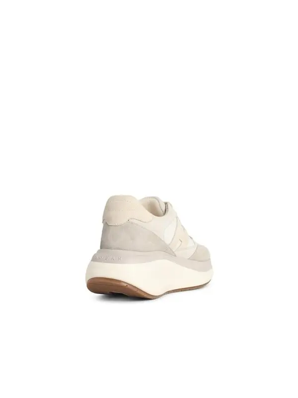 Hogan Chunky Leather Sneakers