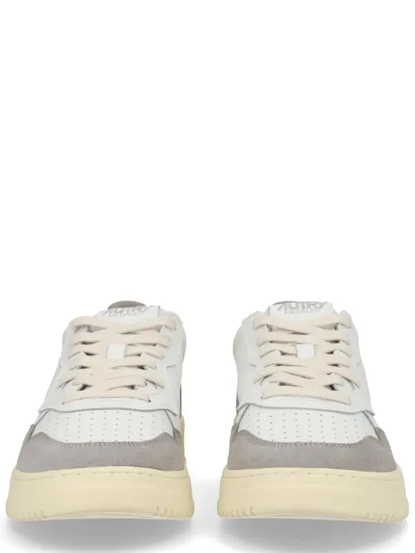 AUTRY Medalist Low Top Sneakers
