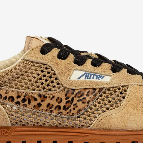 AUTRY Windspin Leather Sneakers