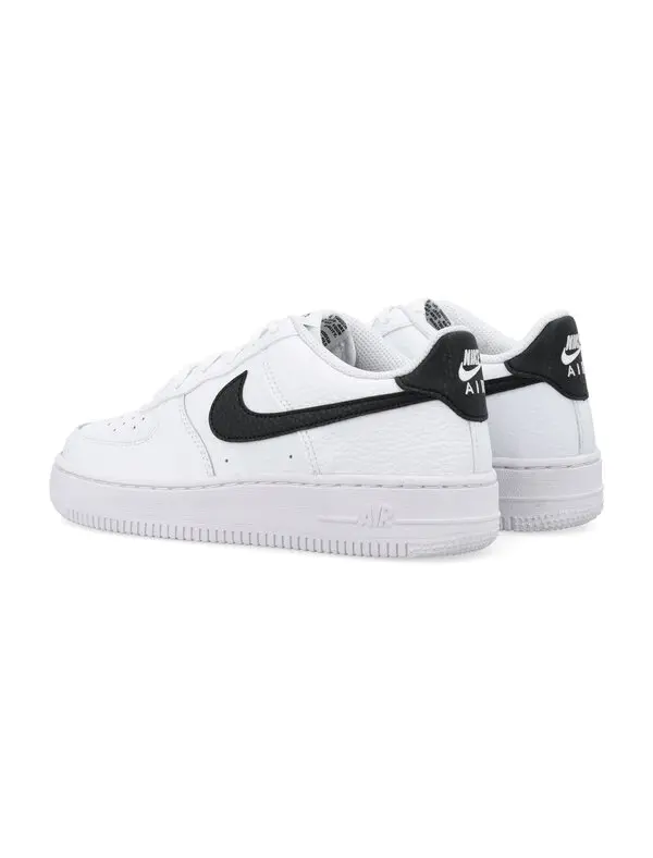 Nike Low Top Sneakers