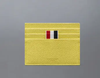Thom Browne Card Holder W/note Compartment In Pebble Grain Leather - Pastel Yellow