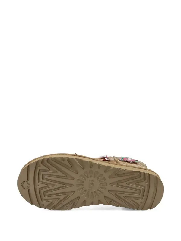 UGG Classic Mini Meadow Boots - Beige