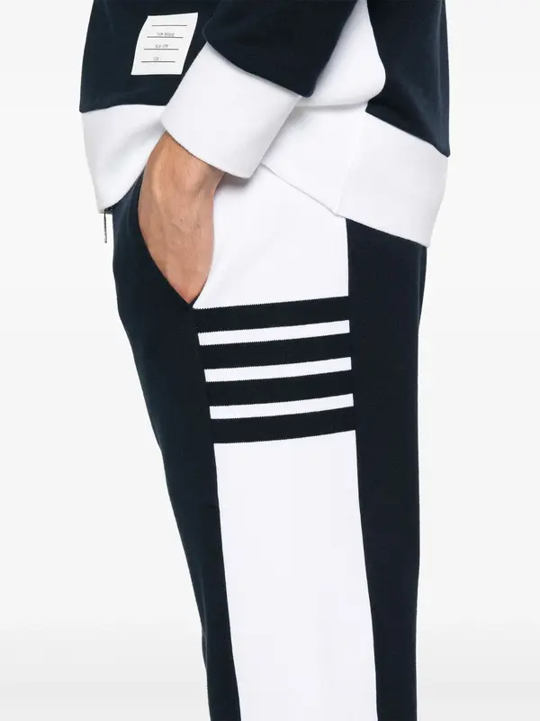 Thom Browne Sweatpants W/ Engineered Bar In Solid Classic Loopback Jersey