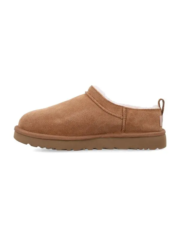 UGG Flat Shoes