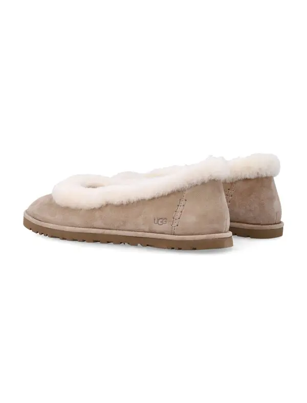 UGG Flat Shoes - Sand