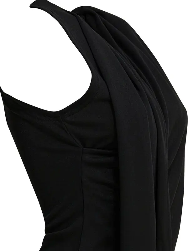 Ami Sleeveless Lavallière Top