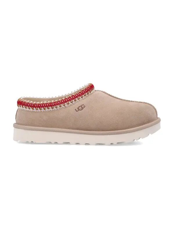 UGG Flat Shoes