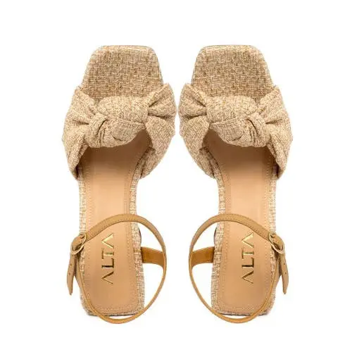 ALTA Alessia Sandals