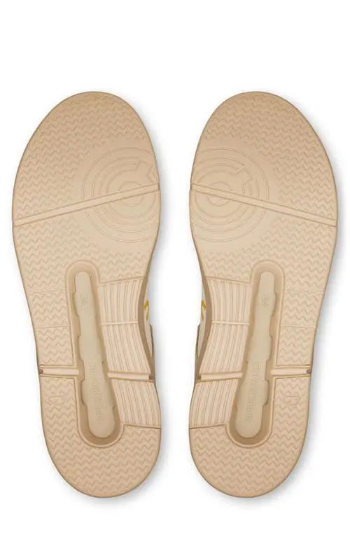 On The Roger Clubhouse Ace Sneaker - Sand/sand