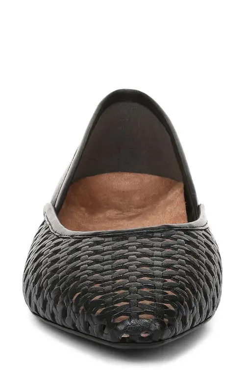 Vionic Gracia Leather Flat - Black Woven