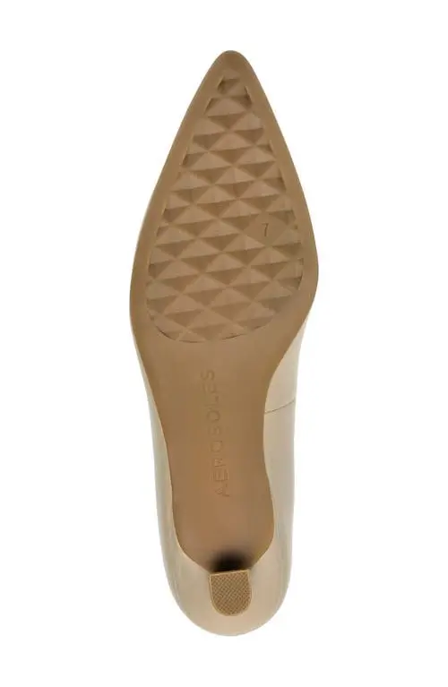 Aerosoles Rana Kitten Heel Pump