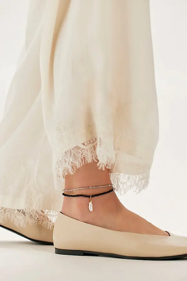 ARIANA OST Primrose Semiprecious Stone Anklet - Black