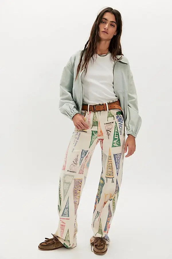 MOTHER The Maven Sneak Printed Jeans