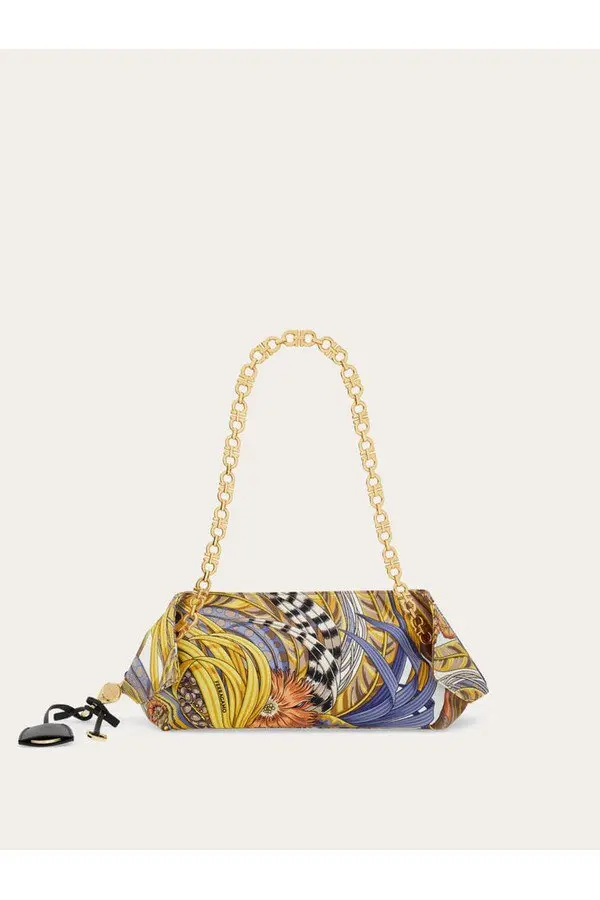 FERRAGAMO Gancini Chain Folded Shoulder Bag - Multicolor