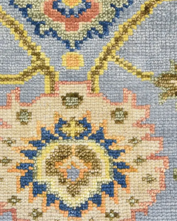 TIMELESS RUG DESIGNS Liza S3388 Area Rug, 6' X 9