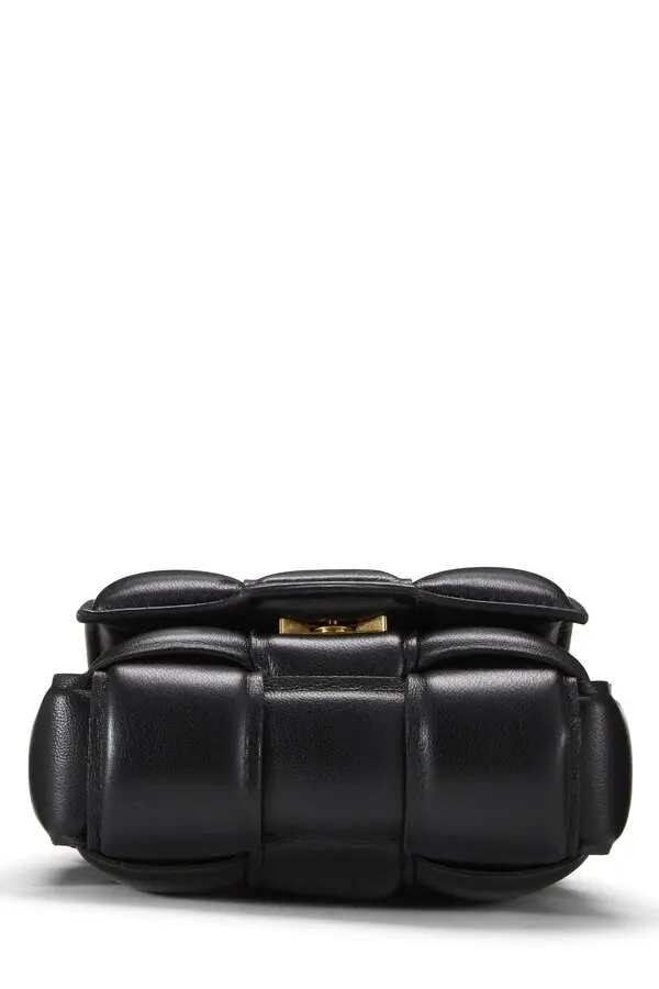 Bottega Veneta Maxi Intrecciato Padded Candy Cassette - Black