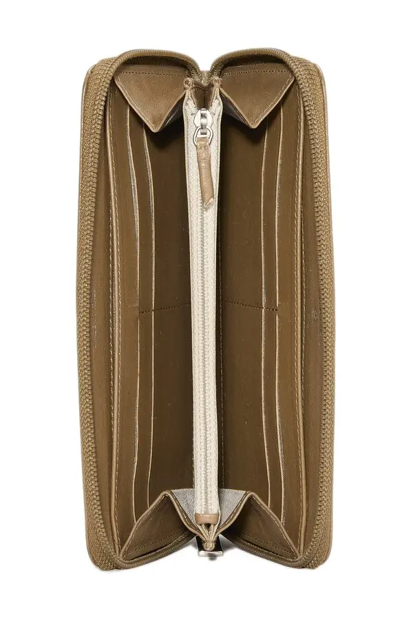 Chanel Caviar 'cc' Zip Around Wallet - Brown