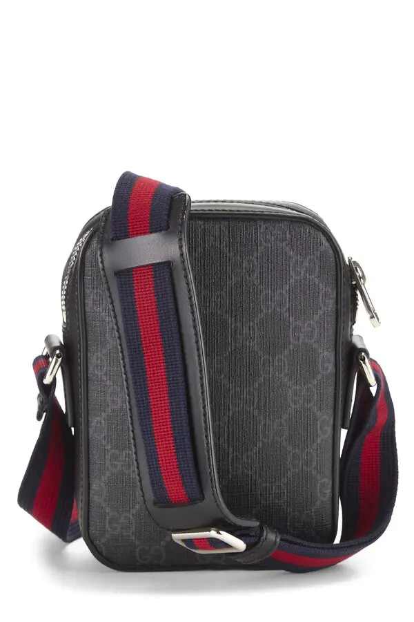Gucci Gg Supreme Web Messenger