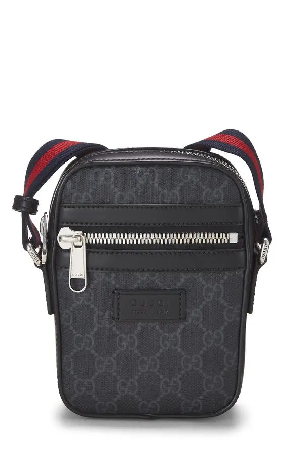 Gucci Gg Supreme Web Messenger - Black