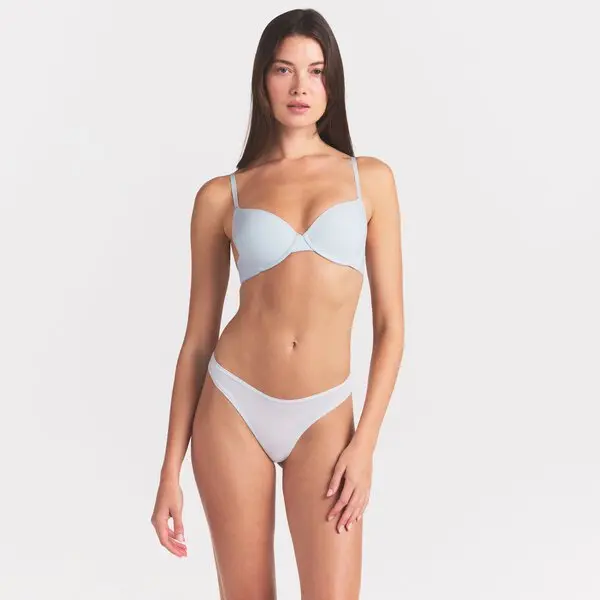 SKIMS T Shirt Bra | Blue | | Fits Everybody - Blue Quartz