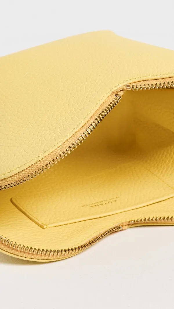 Cuyana Mini Heart Case