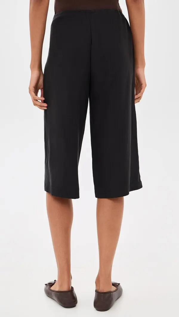 With Jéan Arden Capri Pants - Black