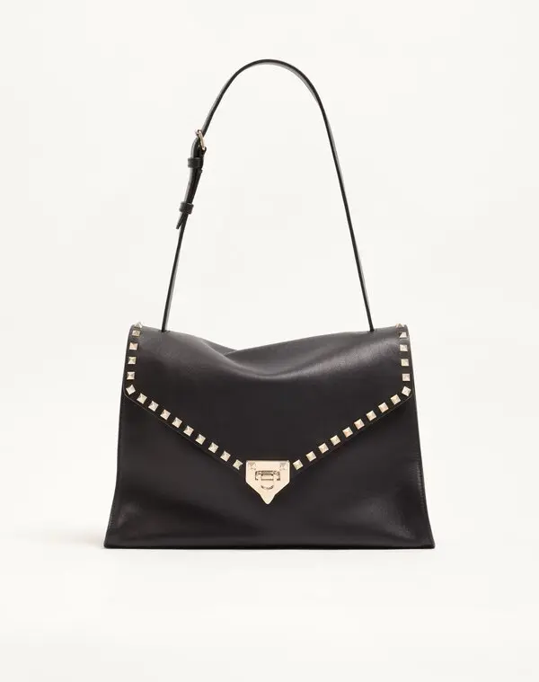 Valentino Garavani Rockstud Maxxing Medium Shoulder Bag In Smooth Calfskin - Black