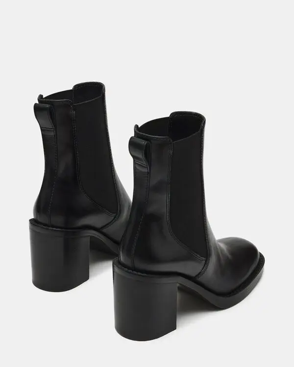 Steve Madden Daley Block Heel Booties