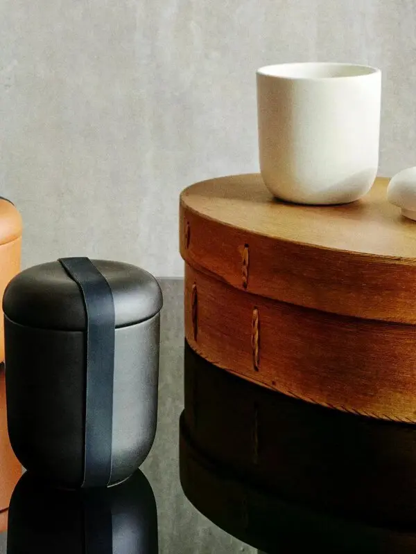 TOM DIXON Air Scented Candle