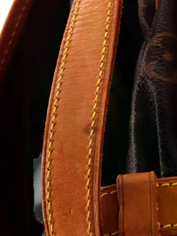 LOUIS VUITTON Saumur Handbag Monogram Canvas 30 Crossbody Bag