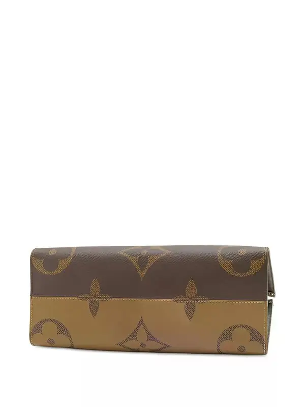 LOUIS VUITTON 2020 Monogram Reverse Giant Onthego Mm Satchel