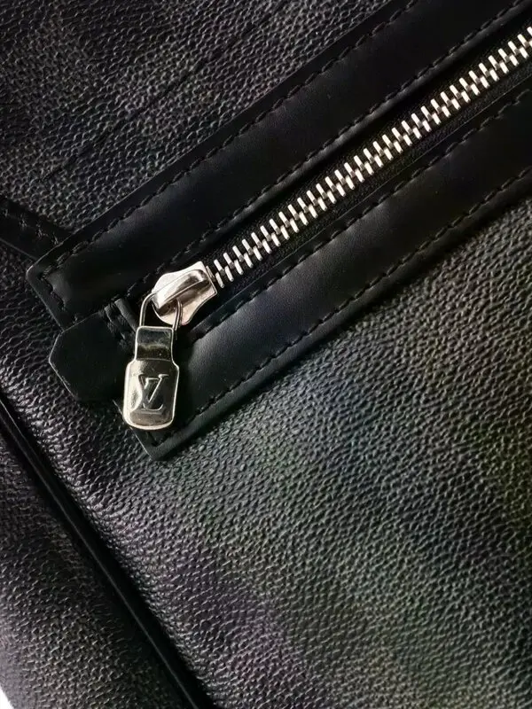 LOUIS VUITTON Daniel Messenger Bag Damier Graphite Mm Crossbody Bag