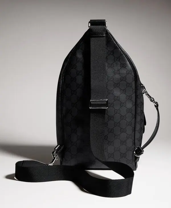 Gucci Essence Classic Sling Bag