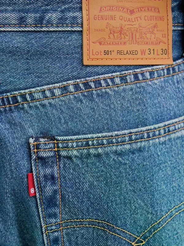 LEVI'S 501 Relaxed Jeans