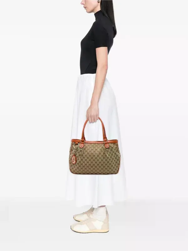Gucci 2016-2026 Gg Canvas Sukey Tote Bag